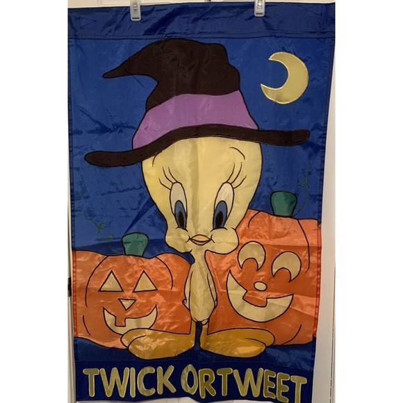 Warner Bros. | Holiday | Tweety Bird Twick Or Tweet Halloween Flag ...